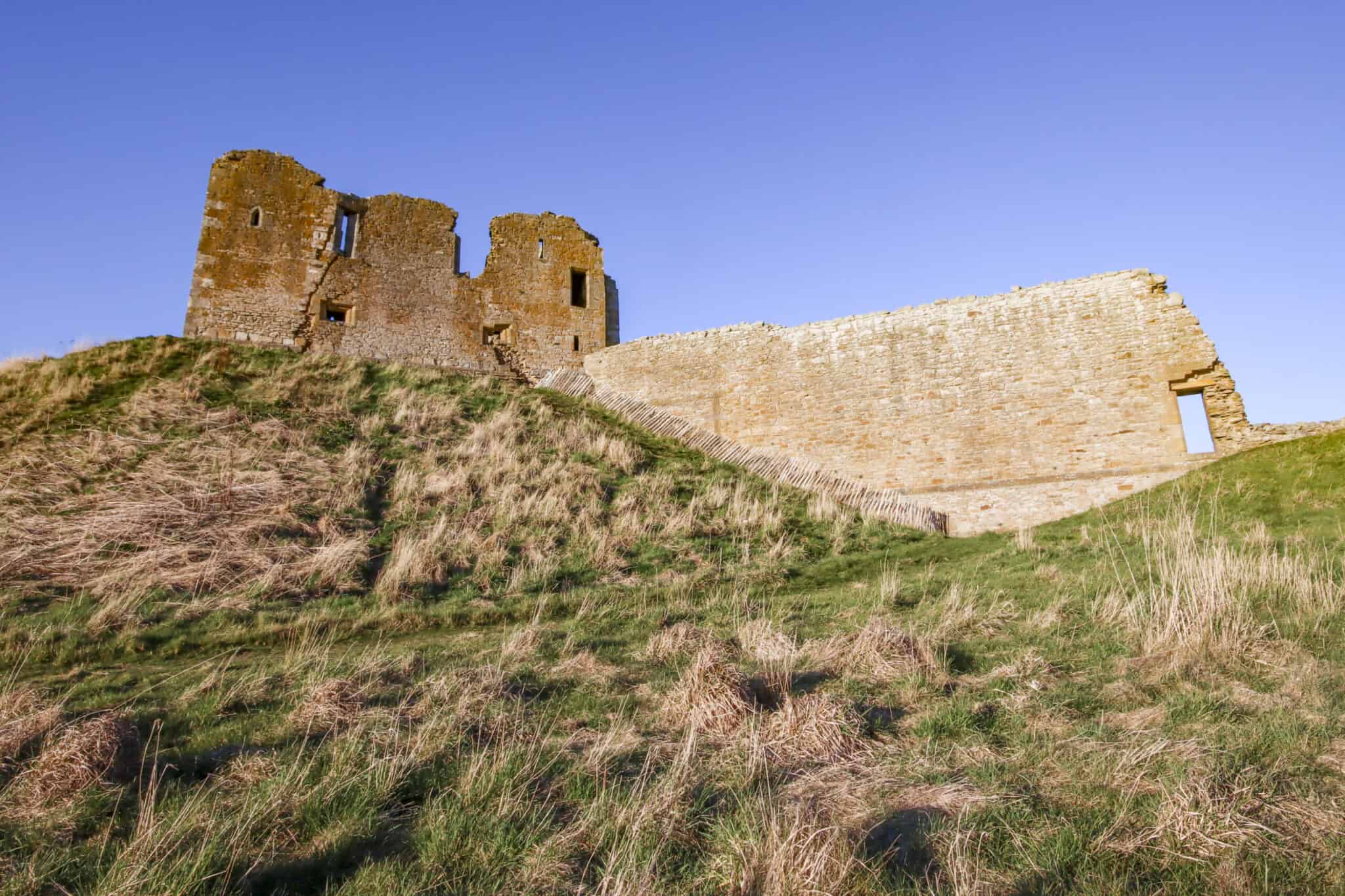 Duffus Castle | Visit Forres